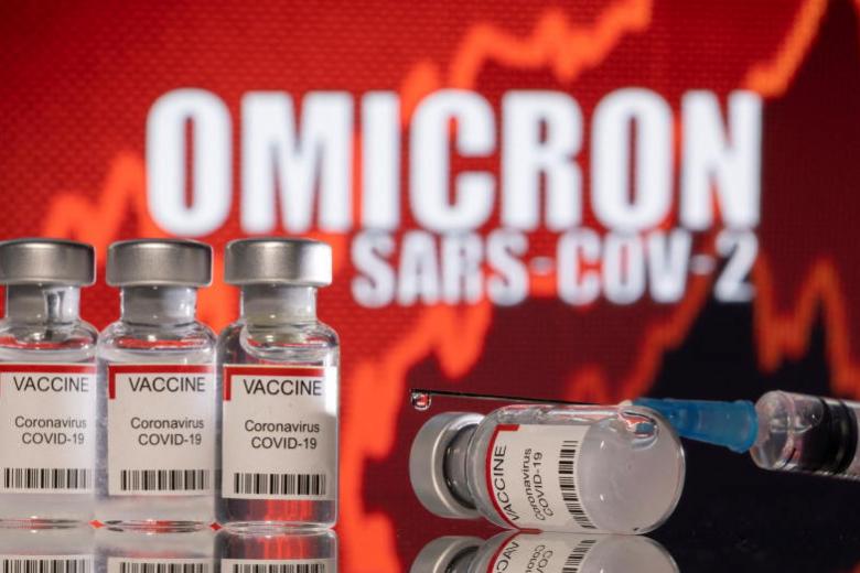 Omicron spreads faster and weakens jabs: WHO | The Straits Times